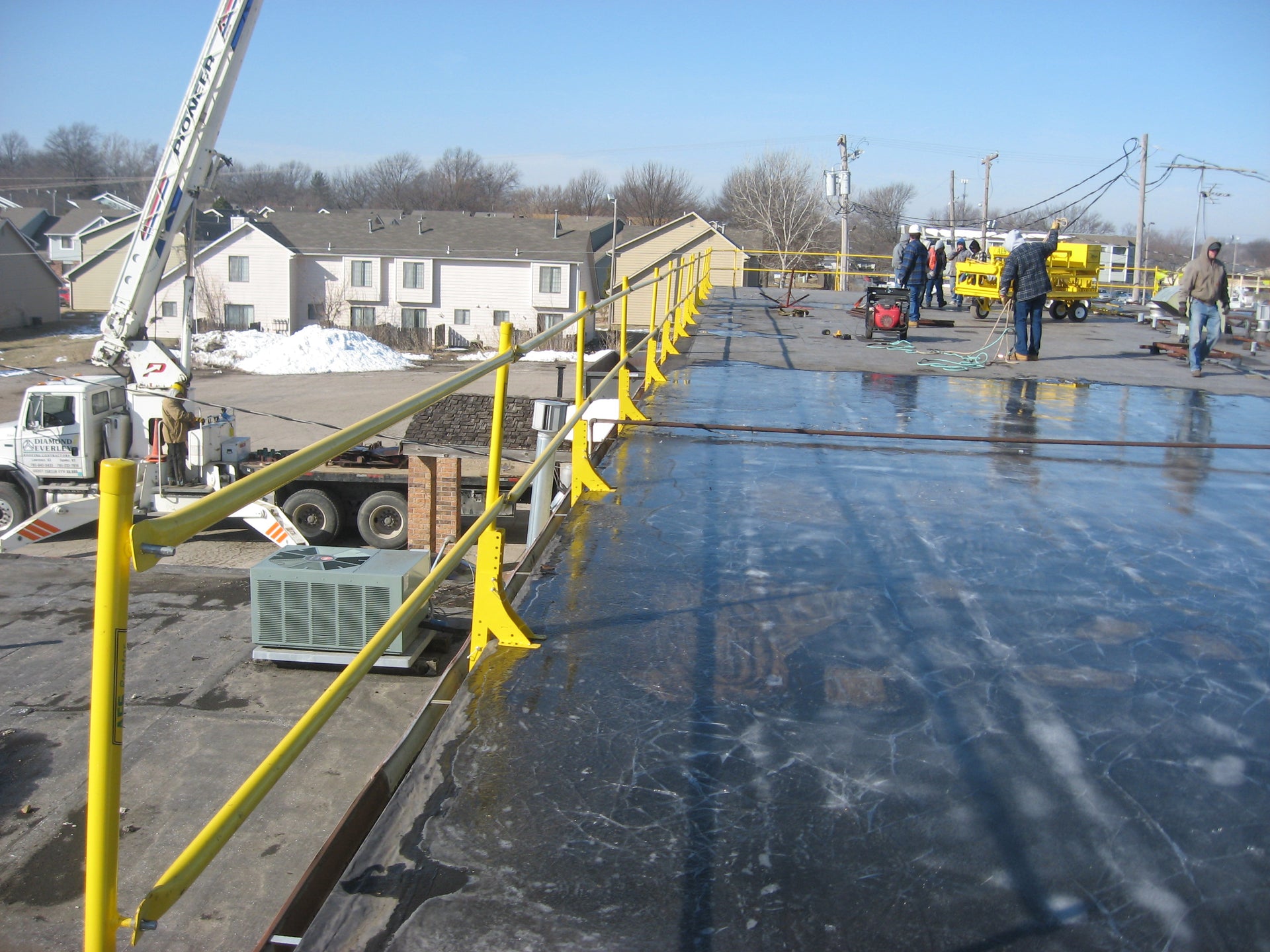 Raptor Rail Guardrail System – Leading Edge Safety